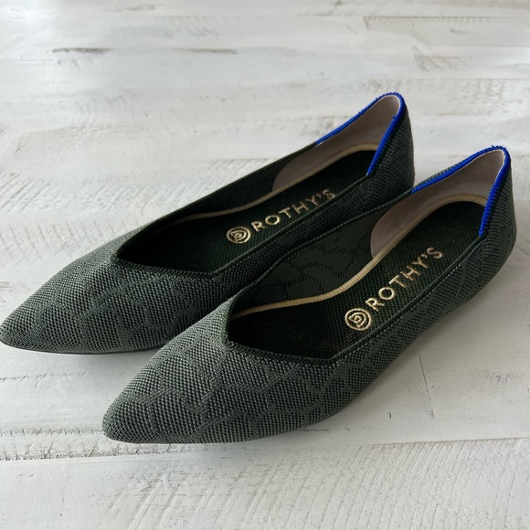 Rothy's | Shoes | Rothys Green Safari Giraffe Print Points | Poshmark